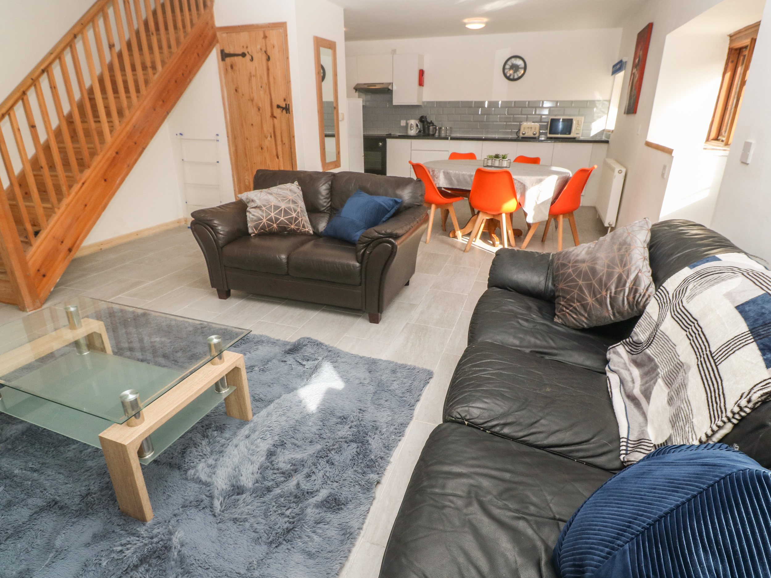 The Grain Store, Praze-an-beeble - Dog Friendly Holiday Cottage in Cornwall