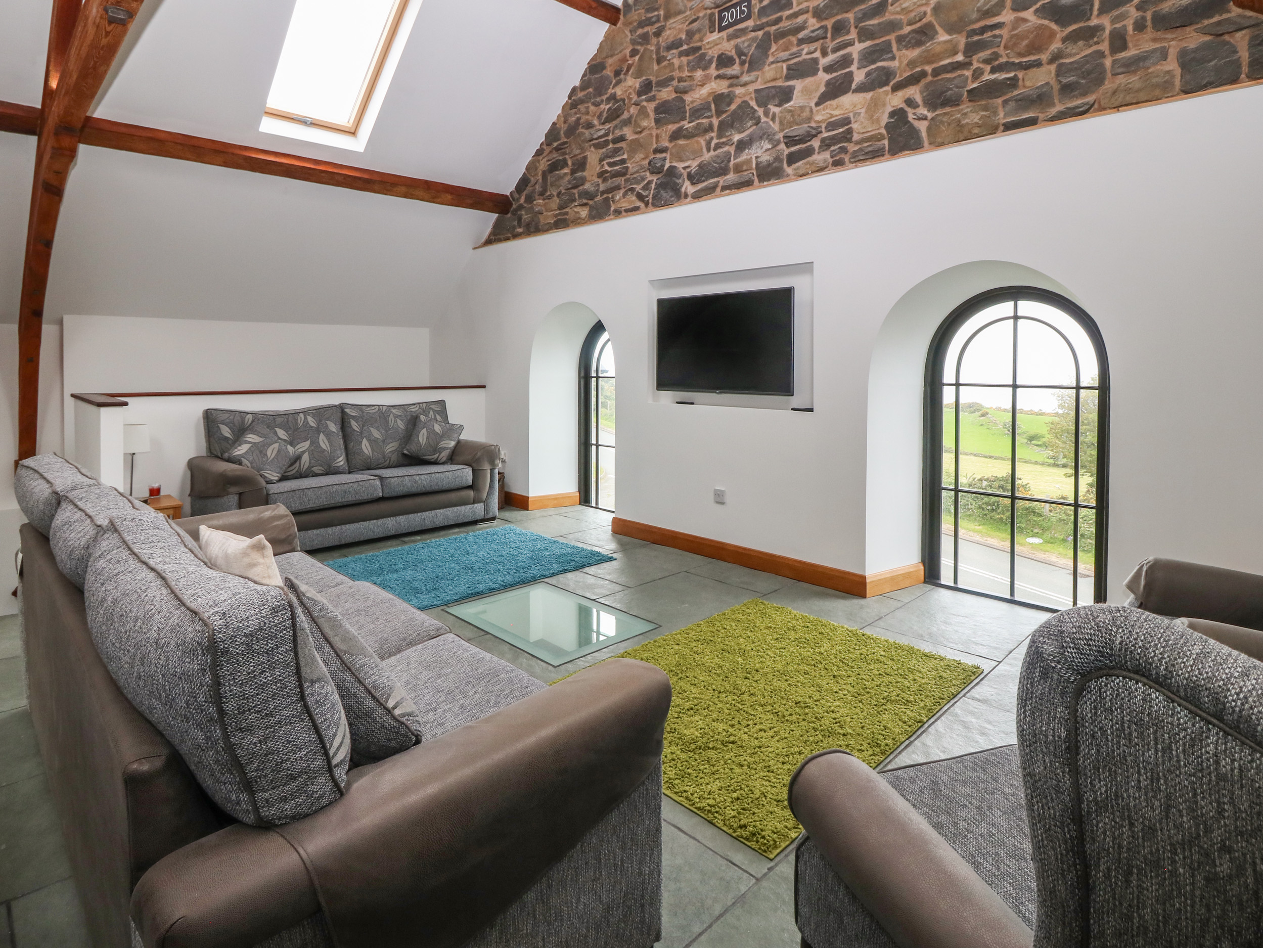 Hen Gapel Seion, Trefor - Dog Friendly Holiday Cottage in Snowdonia and ...